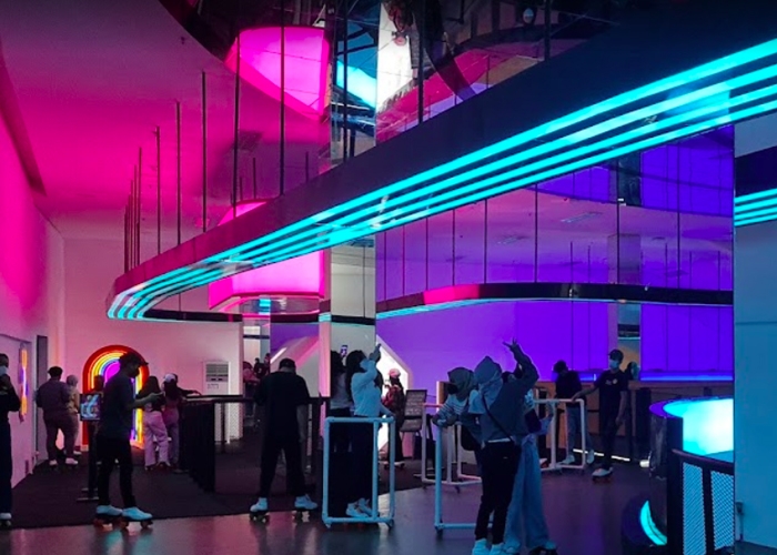 Moja Museum Jakarta menyajikan benda – benda milenial yang dikemas dengan sangat indah.