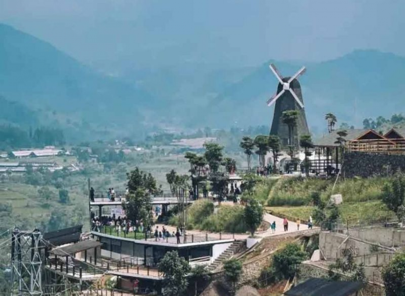 The Nice Fantastic Park merupakan taman wisata keluarga , tempat nya ...