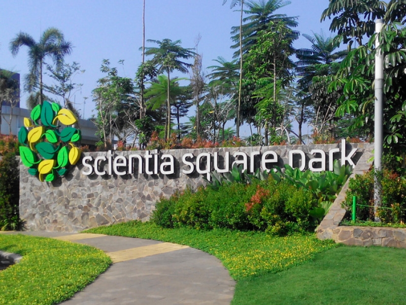 Scientia Square Park Serpong merupakan tempat rekreasi unik yang menggabungkan konsep edukasi ...
