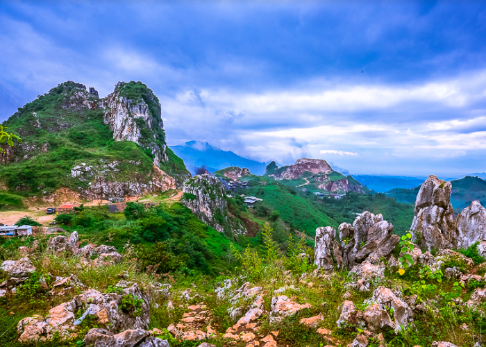 Stone Garden Badung . Area wisata yang merupakan hamparan tanah dimana ...